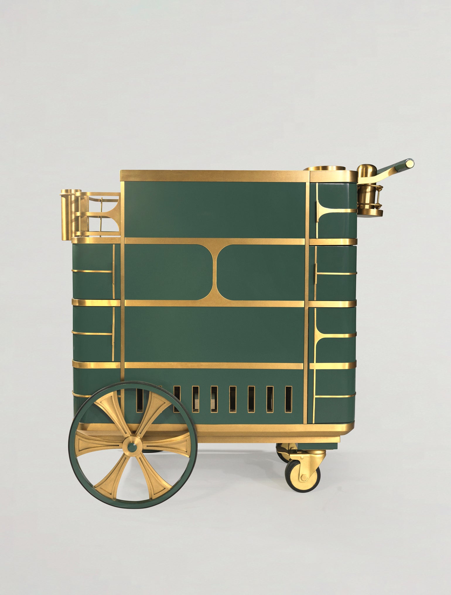 Service Trolleys – HOST on Howard